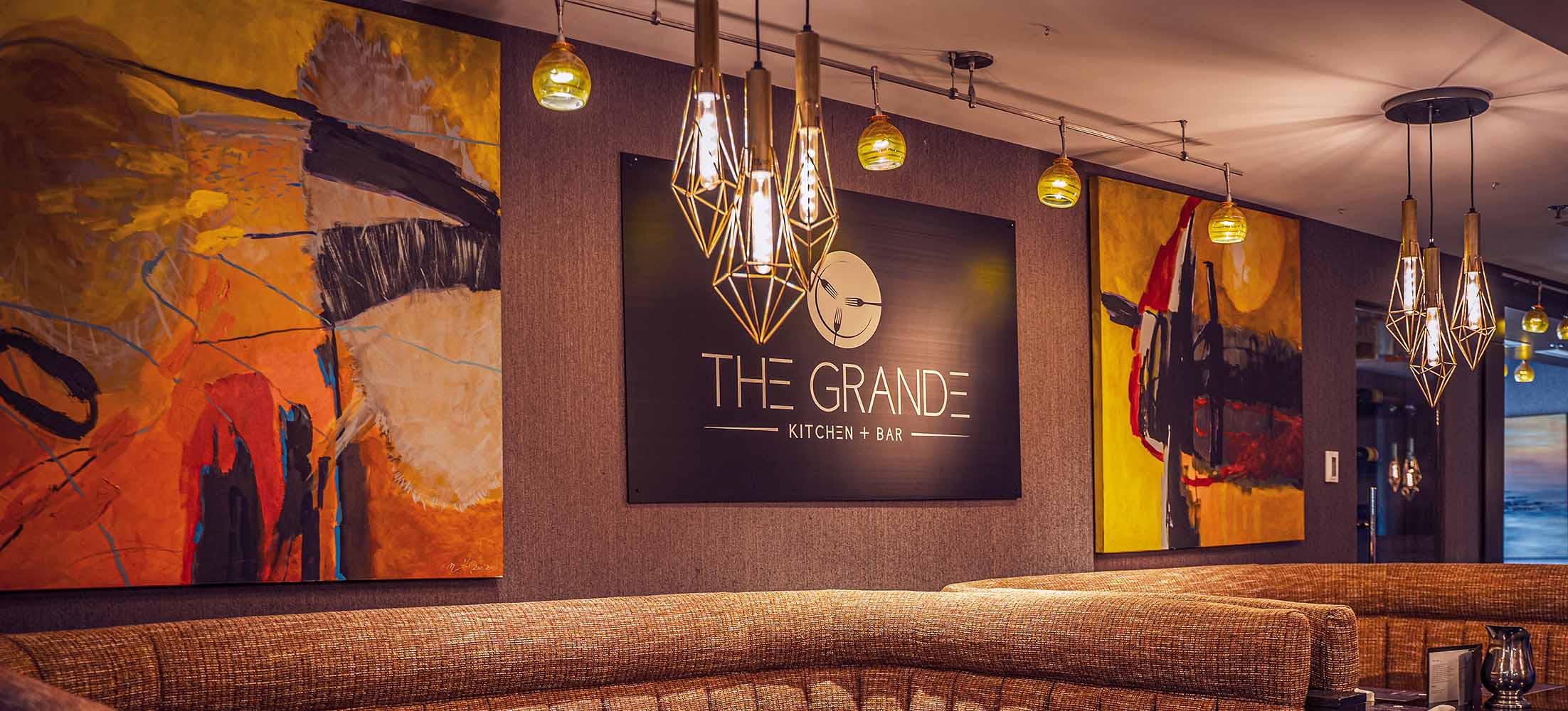 The Grande Kitchen and Bar - Canmore Breakfast, Lunch and Dinner